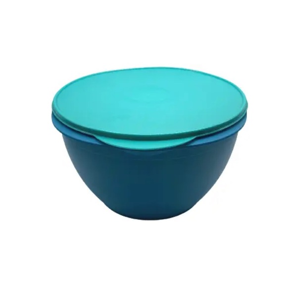 Tupperware | Kitchen | Tupperware Maxi Bowl | Poshmark